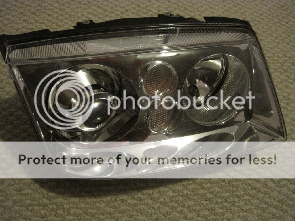 2003 OEM BORA HID headlight left side. $250 | VW Vortex - Volkswagen Forum